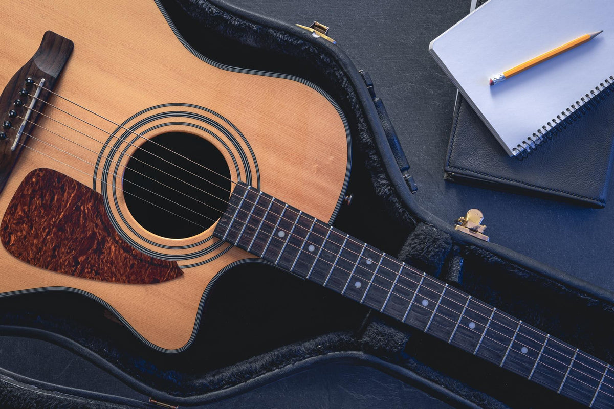 Beginner's Guide to Buying Your Very First Guitar – Blackbird Music